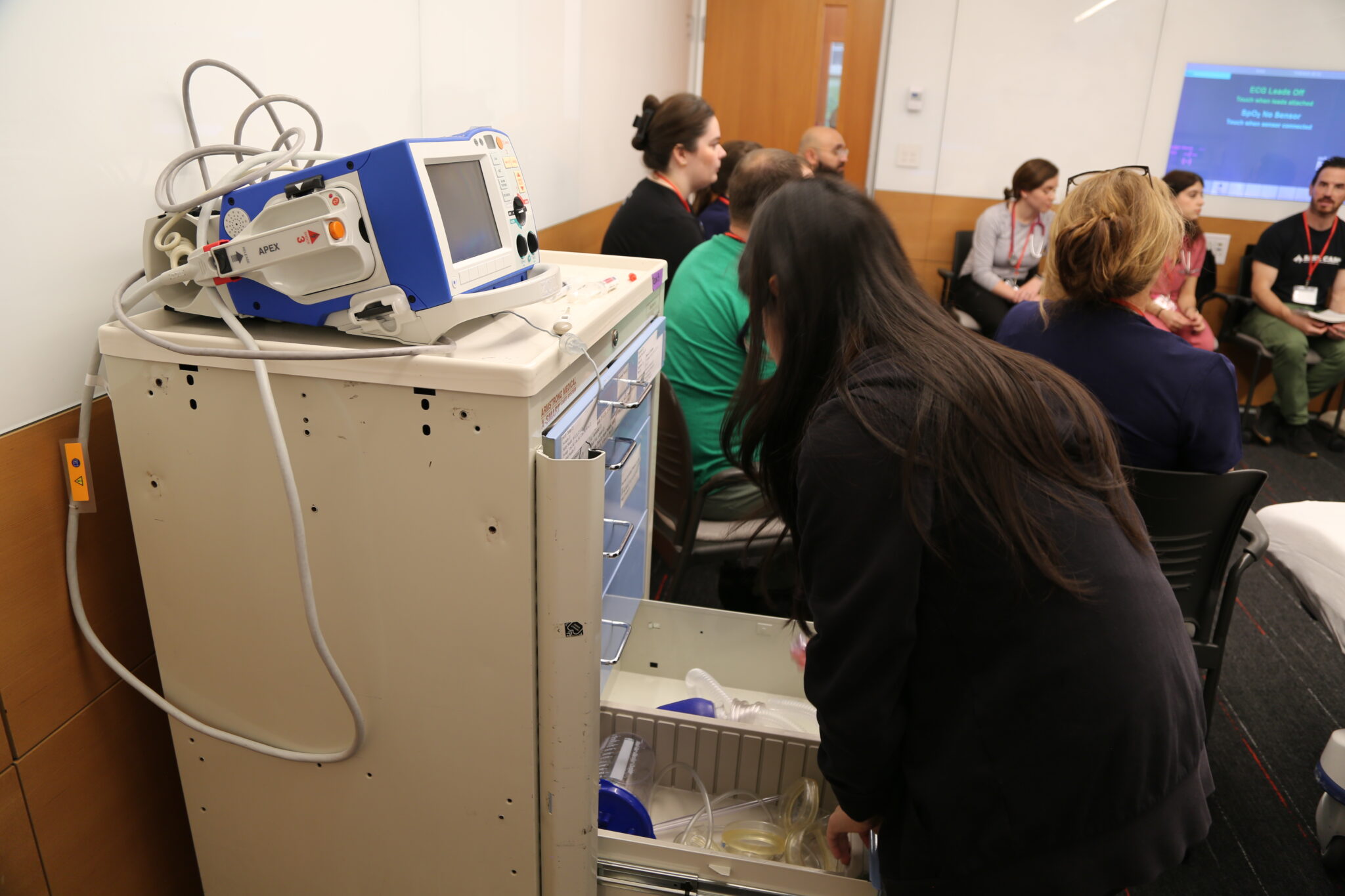 Robotic Medical Crash Cart Eases Workload for Healthcare Teams